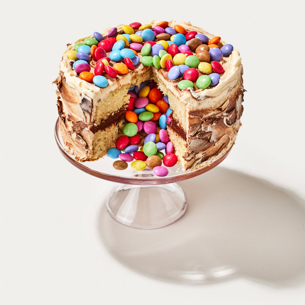 Vanilla / Smarties Piñata – reemies cakes